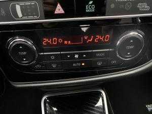 Black Mitsubishi Outlander 2019 in Avizieniai, with an engine capacity of 2.40 L and mileage of 152 thousand km for 17250 €, photo 24 on AUTOMOTO.COM.LV