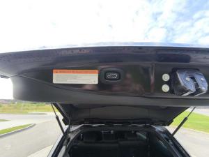 Black Mitsubishi Outlander 2019 in Vilnius, with an engine capacity of 2.36 L and mileage of 111 thousand km for 16750 €, photo 15 on AUTOMOTO.COM.LV