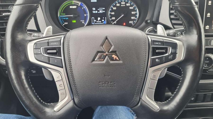 Black Mitsubishi Outlander 2019 in Siauliai, with an engine capacity of 2.00 L and mileage of 134 thousand km for 15200 €, photo 17 on AUTOMOTO.COM.LV