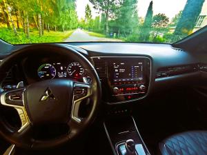 Melns Mitsubishi Outlander 2020 Viļņa, ar dzinēja tilpumu 2.36 L un nobraukumu 105 tūkst. km par 16999 €, foto 14 vietnē AUTOMOTO.COM.LV