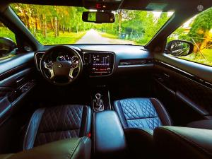 Melns Mitsubishi Outlander 2020 Viļņa, ar dzinēja tilpumu 2.36 L un nobraukumu 105 tūkst. km par 16999 €, foto 16 vietnē AUTOMOTO.COM.LV