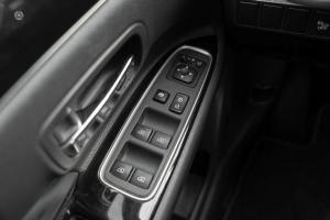 Melns Mitsubishi Outlander 2020 Viļņa, ar dzinēja tilpumu 2.00 L un nobraukumu 106 tūkst. km par 17500 €, foto 28 vietnē AUTOMOTO.COM.LV