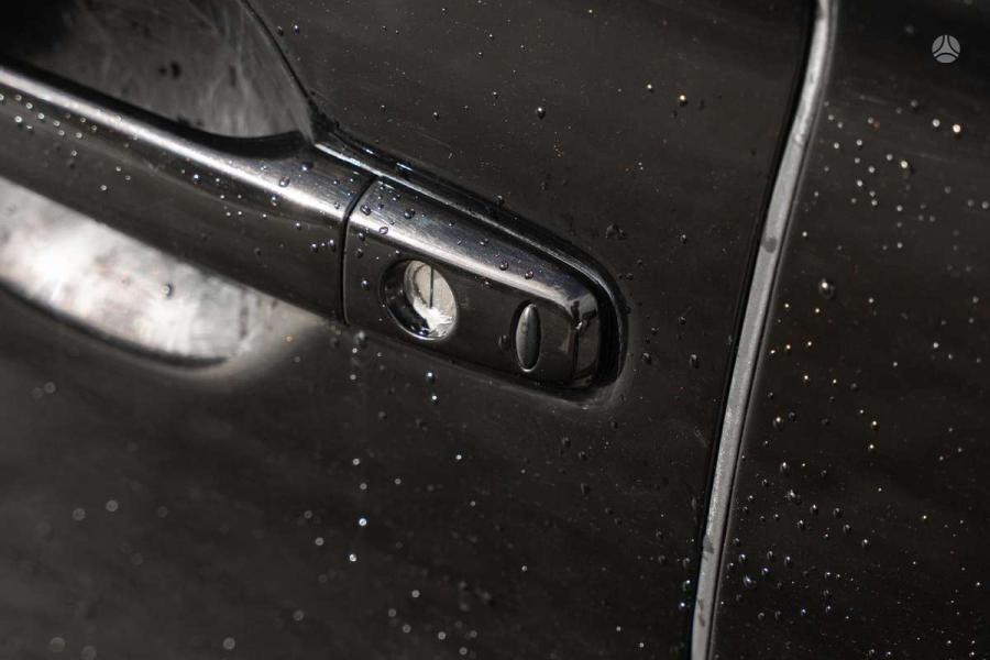 Melns Mitsubishi Outlander 2020 Viļņa, ar dzinēja tilpumu 2.00 L un nobraukumu 106 tūkst. km par 17500 €, foto 29 vietnē AUTOMOTO.COM.LV
