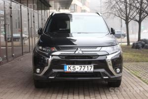 Melns Mitsubishi Outlander 2021 Rīga, ar dzinēja tilpumu 2.00 L un nobraukumu 62 tūkst. km par 19990 €, foto 2 vietnē AUTOMOTO.COM.LV