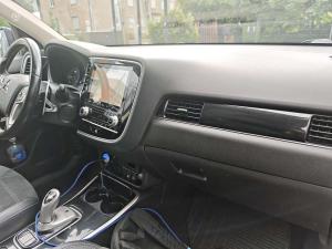 Black Mitsubishi Outlander 2021 in Vilnius, with an engine capacity of 2.36 L and mileage of 82 thousand km for 20200 €, photo 14 on AUTOMOTO.COM.LV