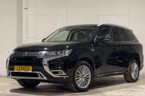 Melns Mitsubishi Outlander 2021 Klaipėda, ar dzinēja tilpumu 2.36 L un nobraukumu 54 tūkst. km par 21500 €, foto  vietnē AUTOMOTO.COM.LV