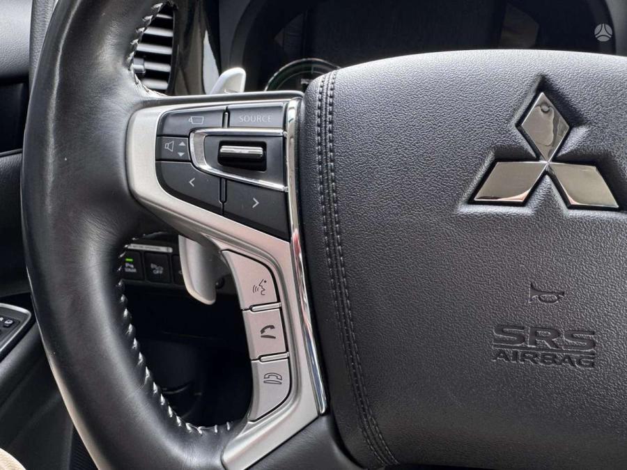 Melns Mitsubishi Outlander 2021 Viļņa, ar dzinēja tilpumu 2.40 L un nobraukumu 140 tūkst. km par 19950 €, foto 17 vietnē AUTOMOTO.COM.LV