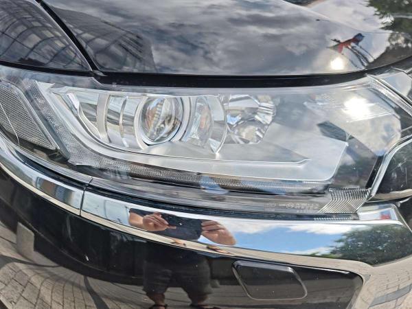 Melns Mitsubishi Outlander 2021 Viļņa, ar dzinēja tilpumu 2.36 L un nobraukumu 82 tūkst. km par 19200 €, foto 8 vietnē AUTOMOTO.COM.LV