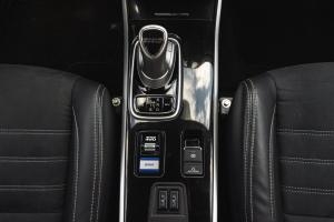 Melns Mitsubishi Outlander 2021 Ventspils, ar dzinēja tilpumu 2.40 L un nobraukumu 85 tūkst. km par 20200 €, foto 28 vietnē AUTOMOTO.COM.LV