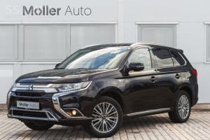 Melns Mitsubishi Outlander 2021 Ventspils, ar dzinēja tilpumu 2.40 L un nobraukumu 85 tūkst. km par 20200 €, foto 1 vietnē AUTOMOTO.COM.LV