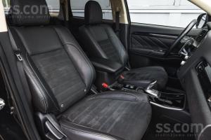 Melns Mitsubishi Outlander 2021 Ventspils, ar dzinēja tilpumu 2.40 L un nobraukumu 85 tūkst. km par 20200 €, foto 17 vietnē AUTOMOTO.COM.LV