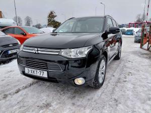 Melns Mitsubishi Outlander 2014 Klaipėda, ar dzinēja tilpumu 2.00 L un nobraukumu 237 tūkst. km par 7999 €, foto 3 vietnē AUTOMOTO.COM.LV