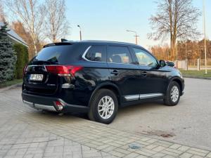 Black Mitsubishi Outlander 2017 in Riga, with an engine capacity of 2.30 L and mileage of 191 thousand km for 12699 €, photo 16 on AUTOMOTO.COM.LV