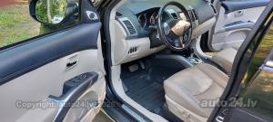 Black Mitsubishi Outlander 2011 in Tallinn, with an engine capacity of 2.40 L and mileage of 260 thousand km for 5790 €, photo 7 on AUTOMOTO.COM.LV