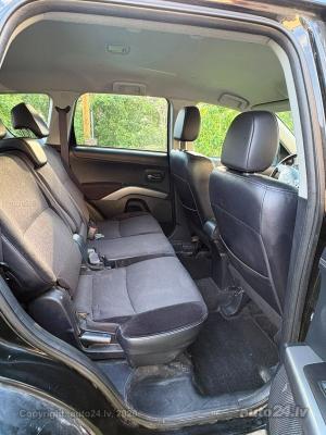 Melns Mitsubishi Outlander 2012 Kuresāre, ar dzinēja tilpumu 2.20 L un nobraukumu 356 tūkst. km par 5650 €, foto 13 vietnē AUTOMOTO.COM.LV