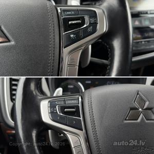Melns Mitsubishi Outlander 2017 Tallina, ar dzinēja tilpumu 2.00 L un nobraukumu 125 tūkst. km par 13900 €, foto 20 vietnē AUTOMOTO.COM.LV
