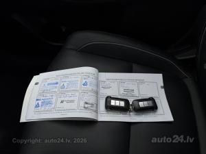 Melns Mitsubishi Outlander 2017 Tallina, ar dzinēja tilpumu 2.00 L un nobraukumu 125 tūkst. km par 13900 €, foto 27 vietnē AUTOMOTO.COM.LV
