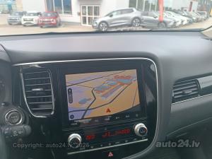 Melns Mitsubishi Outlander 2021 Tallina, ar dzinēja tilpumu 2.40 L un nobraukumu 69 tūkst. km par 23890 €, foto 20 vietnē AUTOMOTO.COM.LV