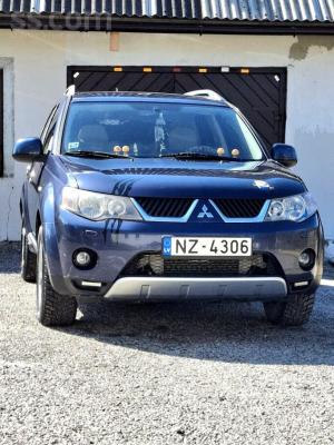 Синий Мицубиси Аутлендер 2007 в Салдус, объемом двигателя 2.00 л и пробегом 222 тыс. км за 3450 €, фото  на AUTOMOTO.COM.LV