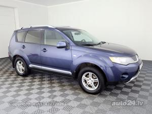 Zils Mitsubishi Outlander 2007 Tallina, ar dzinēja tilpumu 2.00 L un nobraukumu 314 tūkst. km par 1499 €, foto  vietnē AUTOMOTO.COM.LV