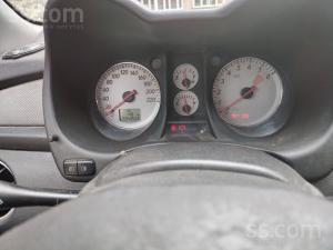 Zils Mitsubishi Outlander 2007 Rīga, ar dzinēja tilpumu 2.00 L un nobraukumu 204 tūkst. km par 2200 €, foto 7 vietnē AUTOMOTO.COM.LV