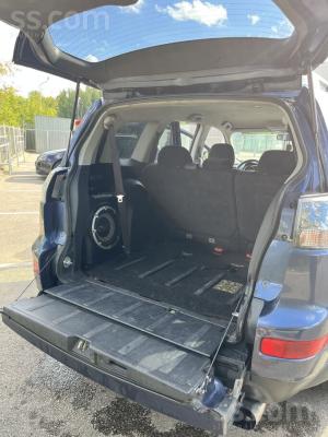Zils Mitsubishi Outlander 2007 Daugavpils, ar dzinēja tilpumu 2.00 L un nobraukumu 393 tūkst. km par 2200 €, foto 8 vietnē AUTOMOTO.COM.LV