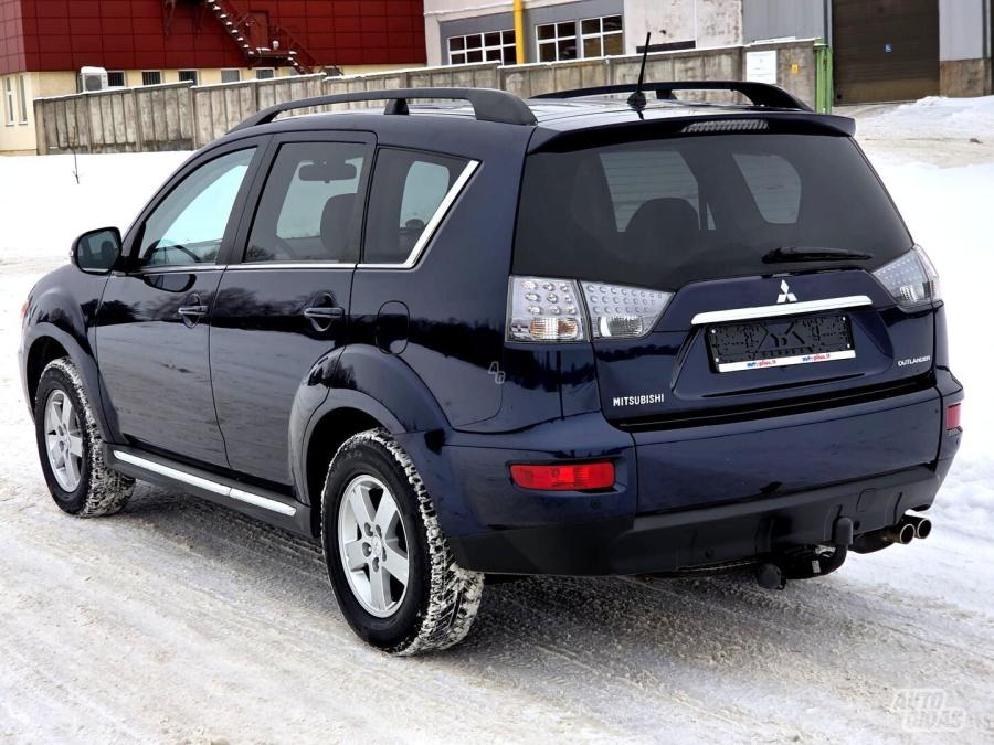 Zils Mitsubishi Outlander 2011 Viļņa, ar dzinēja tilpumu 2.20 L un nobraukumu 164 tūkst. km par 5800 €, foto 7 vietnē AUTOMOTO.COM.LV