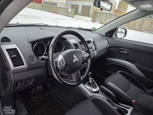 Zils Mitsubishi Outlander 2011 Viļņa, ar dzinēja tilpumu 2.20 L un nobraukumu 164 tūkst. km par 5800 €, foto 21 vietnē AUTOMOTO.COM.LV