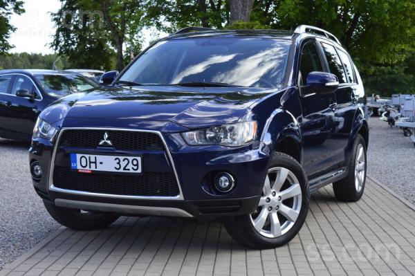 Blue Mitsubishi Outlander 2011 in Tukums, with an engine capacity of 2.20 L and mileage of 183 thousand km for 6795 €, photo 1 on AUTOMOTO.COM.LV