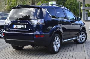 Zils Mitsubishi Outlander 2011 Tukums, ar dzinēja tilpumu 2.20 L un nobraukumu 183 tūkst. km par 6795 €, foto 7 vietnē AUTOMOTO.COM.LV