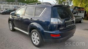 Blue Mitsubishi Outlander 2012 in Riga, with an engine capacity of 2.20 L and mileage of 212 thousand km for 6900 €, photo 7 on AUTOMOTO.COM.LV