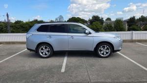 Zils Mitsubishi Outlander 2014 Ukmergė, ar dzinēja tilpumu 2.00 L un nobraukumu 280 tūkst. km par 6999 €, foto 4 vietnē AUTOMOTO.COM.LV