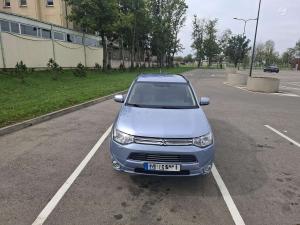 Zils Mitsubishi Outlander 2014 Ukmergė, ar dzinēja tilpumu 2.00 L un nobraukumu 322 tūkst. km par 6000 €, foto 3 vietnē AUTOMOTO.COM.LV