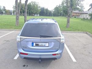 Zils Mitsubishi Outlander 2014 Ukmergė, ar dzinēja tilpumu 2.00 L un nobraukumu 322 tūkst. km par 6000 €, foto 4 vietnē AUTOMOTO.COM.LV