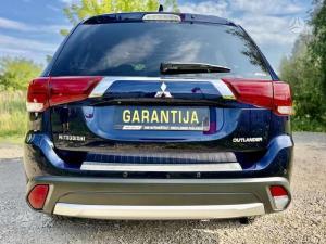 Blue Mitsubishi Outlander 2016 in Siauliai, with an engine capacity of 2.27 L and mileage of 151 thousand km for 13999 €, photo 7 on AUTOMOTO.COM.LV
