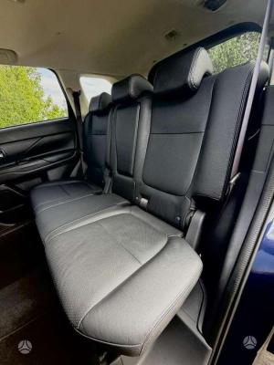 Blue Mitsubishi Outlander 2016 in Siauliai, with an engine capacity of 2.27 L and mileage of 151 thousand km for 13999 €, photo 35 on AUTOMOTO.COM.LV