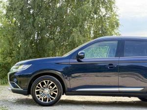 Zils Mitsubishi Outlander 2016 Šauļi, ar dzinēja tilpumu 2.27 L un nobraukumu 151 tūkst. km par 13999 €, foto 12 vietnē AUTOMOTO.COM.LV