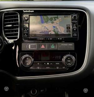 Zils Mitsubishi Outlander 2016 Šauļi, ar dzinēja tilpumu 2.27 L un nobraukumu 151 tūkst. km par 13999 €, foto 43 vietnē AUTOMOTO.COM.LV