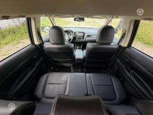 Zils Mitsubishi Outlander 2016 Šauļi, ar dzinēja tilpumu 2.27 L un nobraukumu 151 tūkst. km par 13999 €, foto 40 vietnē AUTOMOTO.COM.LV