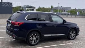 Zils Mitsubishi Outlander 2017 Rīga, ar dzinēja tilpumu 2.00 L un nobraukumu 97 tūkst. km par 15000 €, foto 5 vietnē AUTOMOTO.COM.LV