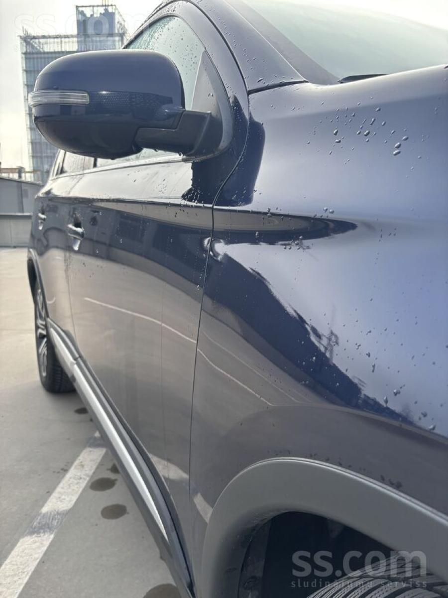 Zils Mitsubishi Outlander 2017 Rīga, ar dzinēja tilpumu 2.00 L un nobraukumu 97 tūkst. km par 16000 €, foto 13 vietnē AUTOMOTO.COM.LV