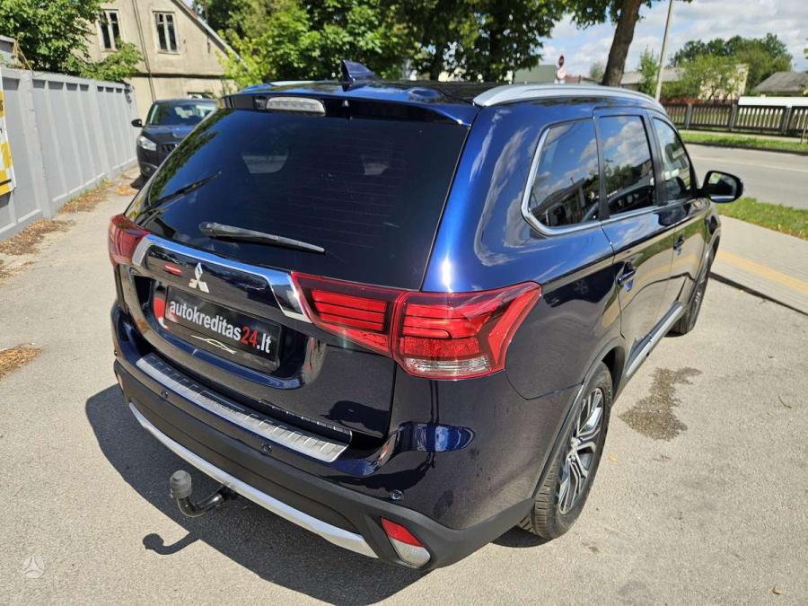 Zils Mitsubishi Outlander 2017 Šauļi, ar dzinēja tilpumu 2.30 L un nobraukumu 227 tūkst. km par 14450 €, foto 5 vietnē AUTOMOTO.COM.LV