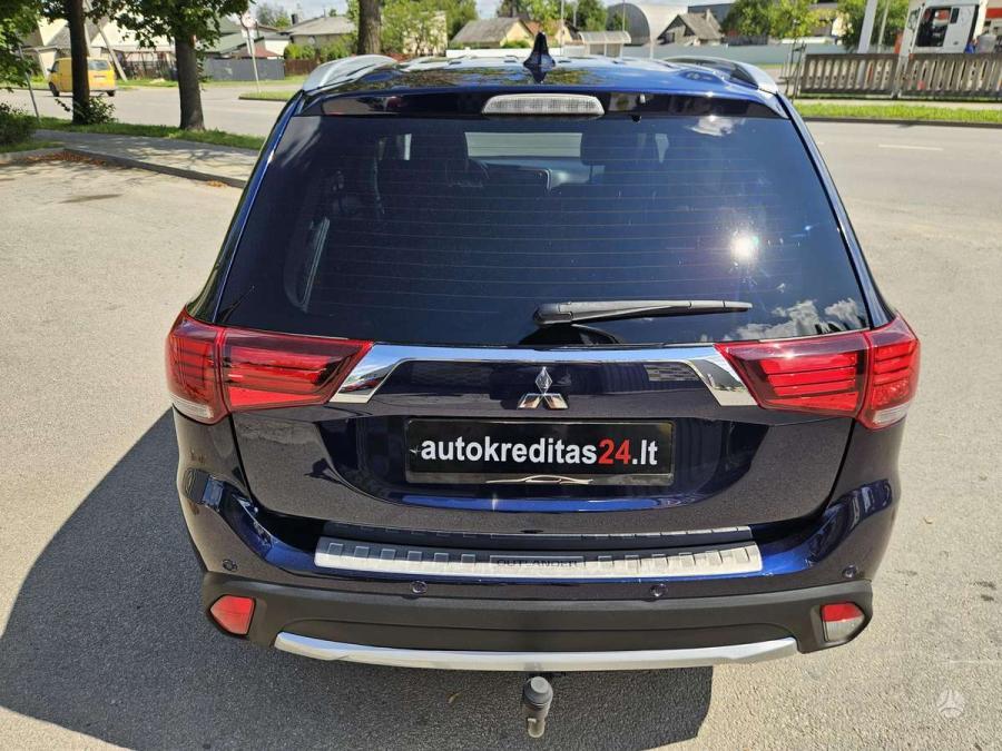 Zils Mitsubishi Outlander 2017 Šauļi, ar dzinēja tilpumu 2.30 L un nobraukumu 227 tūkst. km par 14450 €, foto 8 vietnē AUTOMOTO.COM.LV