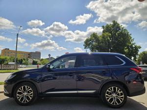 Zils Mitsubishi Outlander 2017 Šauļi, ar dzinēja tilpumu 2.30 L un nobraukumu 227 tūkst. km par 14450 €, foto 11 vietnē AUTOMOTO.COM.LV