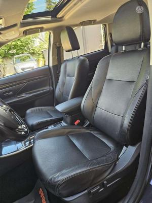 Zils Mitsubishi Outlander 2017 Šauļi, ar dzinēja tilpumu 2.30 L un nobraukumu 227 tūkst. km par 14450 €, foto 16 vietnē AUTOMOTO.COM.LV