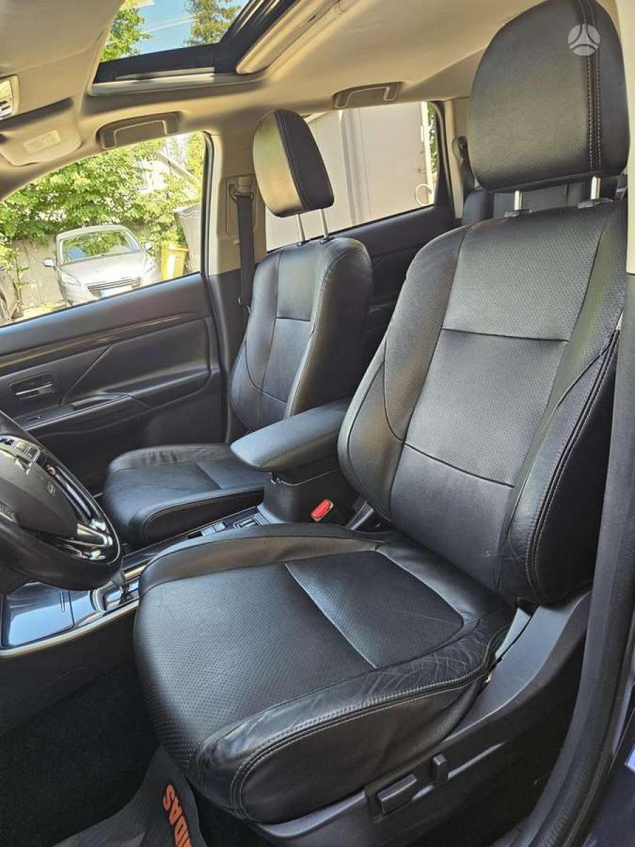Zils Mitsubishi Outlander 2017 Šauļi, ar dzinēja tilpumu 2.30 L un nobraukumu 227 tūkst. km par 14450 €, foto 16 vietnē AUTOMOTO.COM.LV