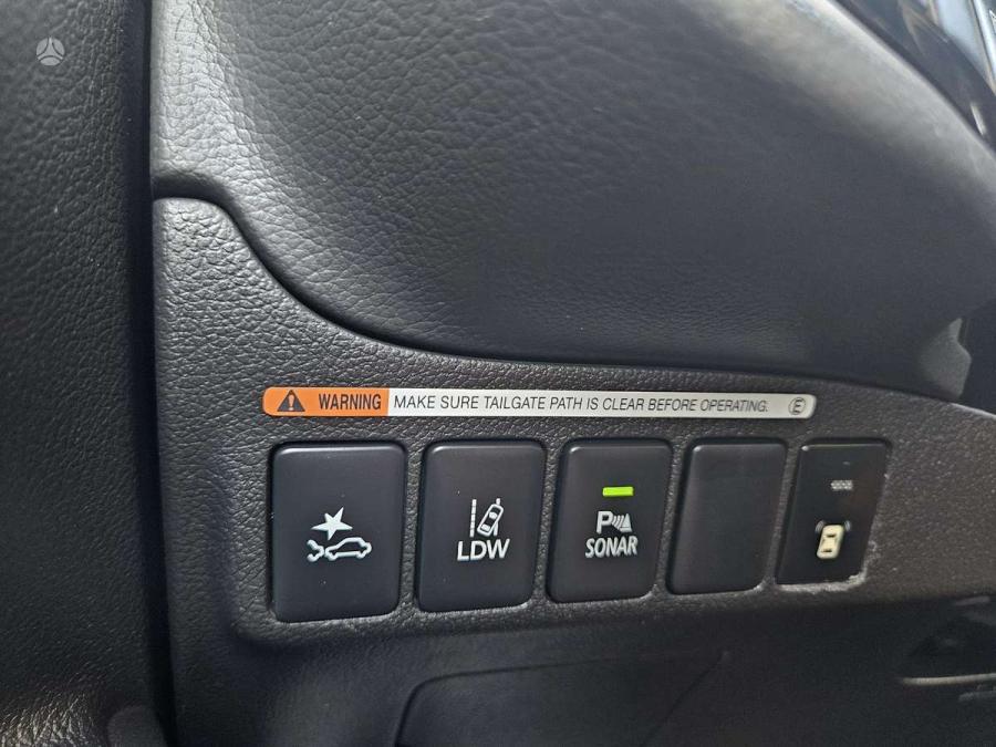 Zils Mitsubishi Outlander 2017 Šauļi, ar dzinēja tilpumu 2.30 L un nobraukumu 227 tūkst. km par 14450 €, foto 30 vietnē AUTOMOTO.COM.LV