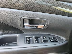 Zils Mitsubishi Outlander 2017 Šauļi, ar dzinēja tilpumu 2.30 L un nobraukumu 227 tūkst. km par 14450 €, foto 34 vietnē AUTOMOTO.COM.LV