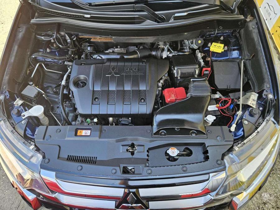 Zils Mitsubishi Outlander 2017 Šauļi, ar dzinēja tilpumu 2.30 L un nobraukumu 227 tūkst. km par 14450 €, foto 41 vietnē AUTOMOTO.COM.LV