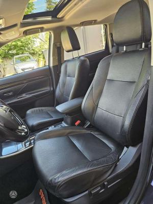 Zils Mitsubishi Outlander 2017 Šauļi, ar dzinēja tilpumu 2.30 L un nobraukumu 227 tūkst. km par 14450 €, foto 21 vietnē AUTOMOTO.COM.LV